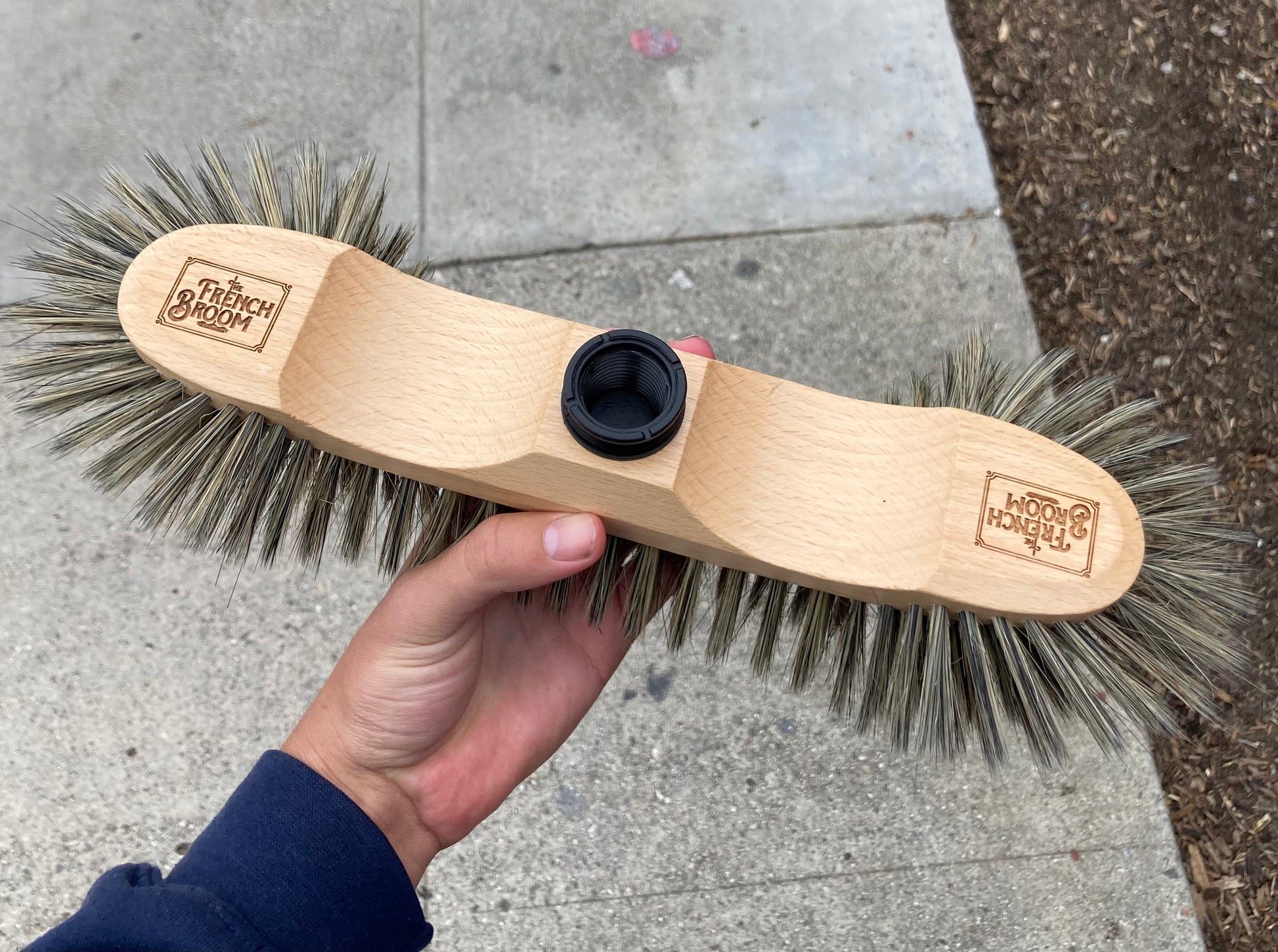 The Original French Broom – The French Broom